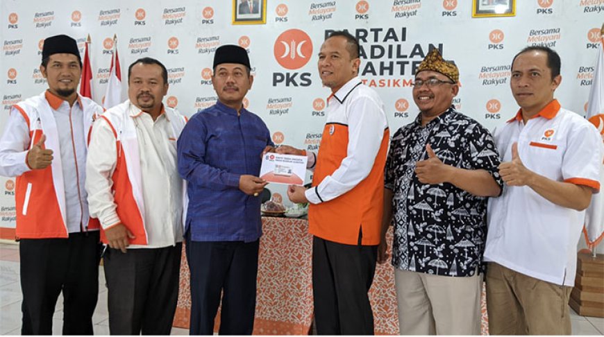 Siap Menangkan Anies Baswedan, Dede Sudrajat Bergabung dengan PKS ... Siap Menangkan Anies Baswedan, Dede Sudrajat Bergabung dengan PKS ...